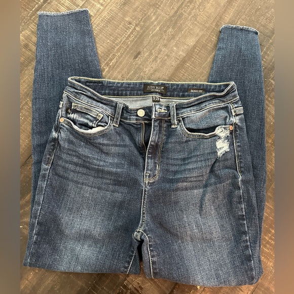 Judy Blue | Jeans | Judy Blue Cropped Jeans With Unique Hemline | Poshmark